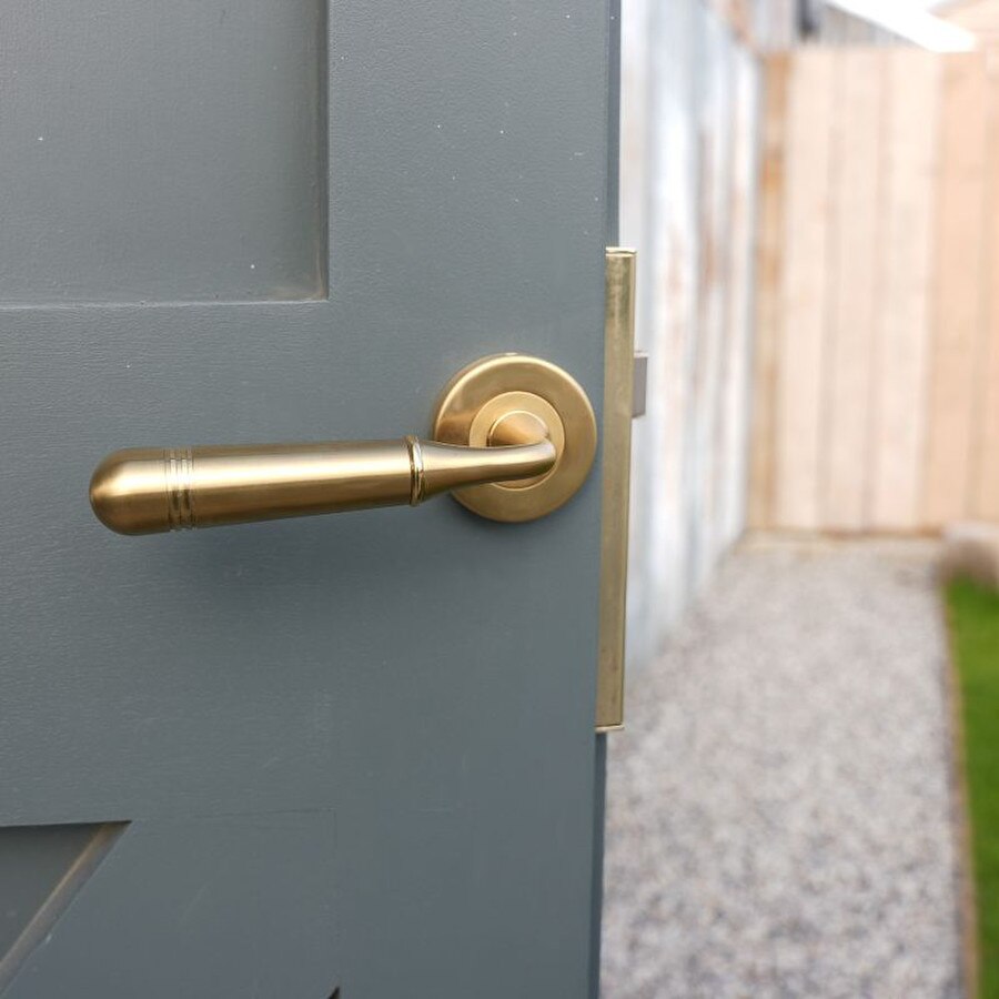 Opera Lever Door Handle on Round Rose TBH100B 316 Stainless Steel PVD ...